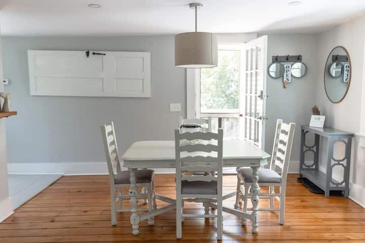 Walk To Downtown And Broadway 3b - Newport, RI