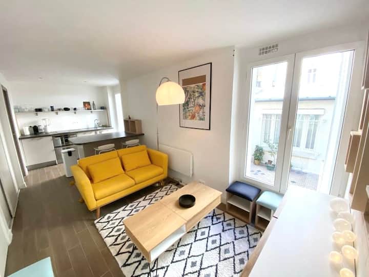 Beau Studio à Proximité De Montmartre - Paris