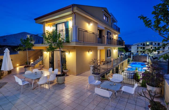 Villa Magda - Private Pool 20 Pax - Marina di Ragusa