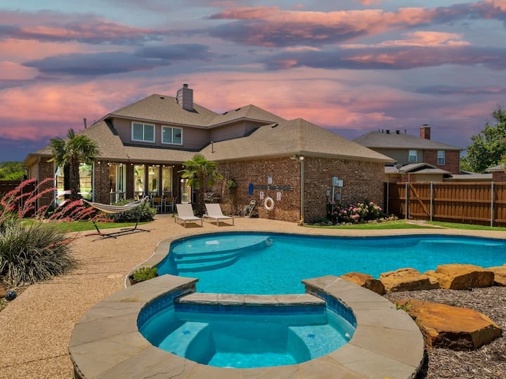 Southern Charm & Luxury Living - Bbq & Pool - Rockwall, TX