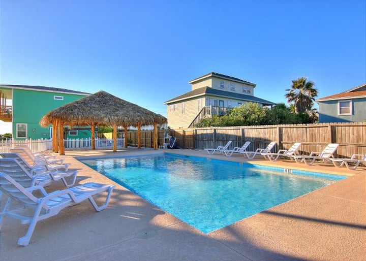 Near Beach, Pool & Pet Friendly - Lemon Chill - Port Aransas, TX