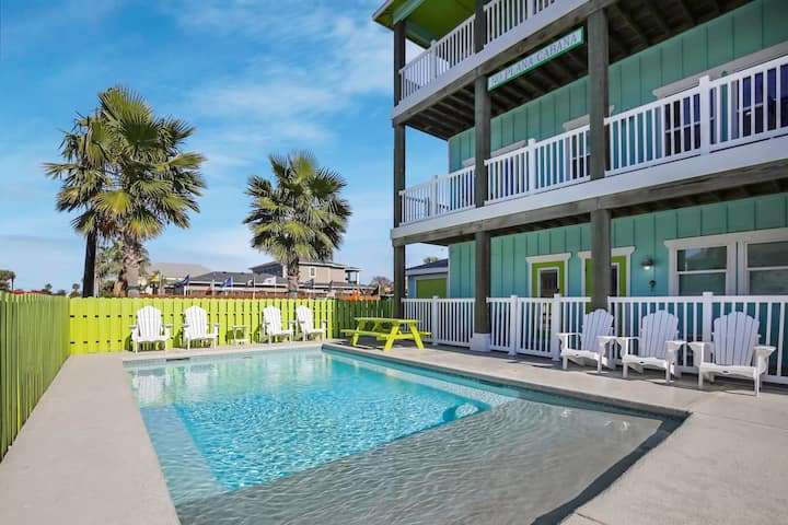 Pool, Outdoor Shower, & Fenced - No Plana Cabana - Port Aransas, TX