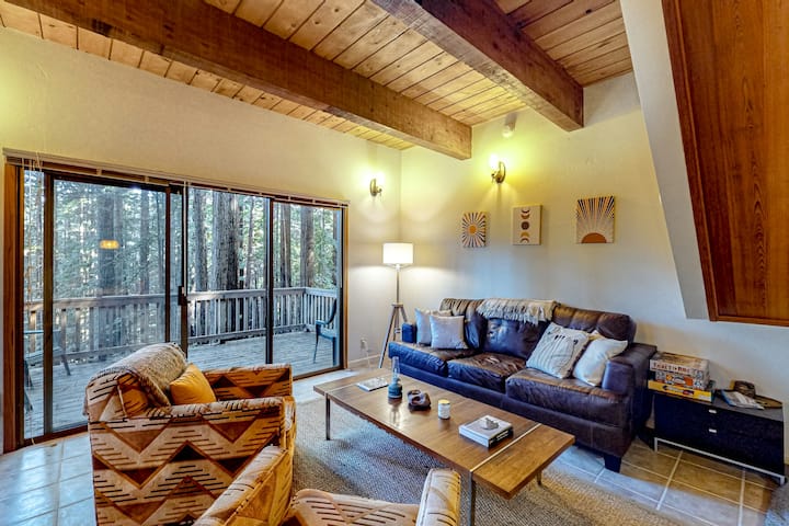 Dog-friendly 1br In The Redwoods, Walk To Hot Spot - Sea Ranch, CA