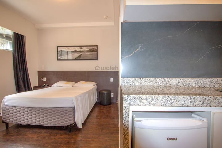 Flat/hotel Térreo Em Frente à Lagoa C/piscina - Belo Horizonte