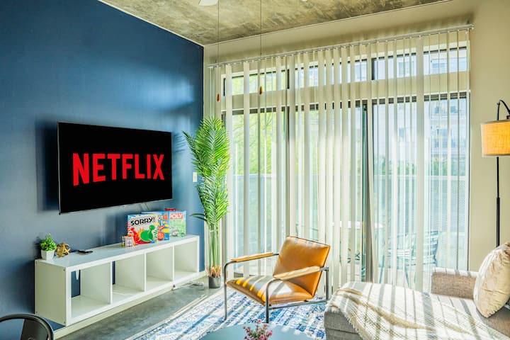 Dt Phx Escape | Balcony, Pool + Free Parking + W/d - Sacred Heart Church - Phoenix