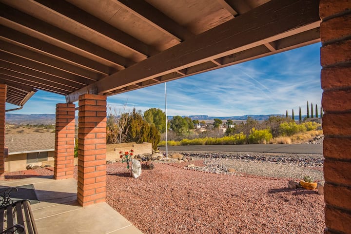 Mingus Mountain Vista: Dining, Shopping, Relax - Cottonwood, AZ