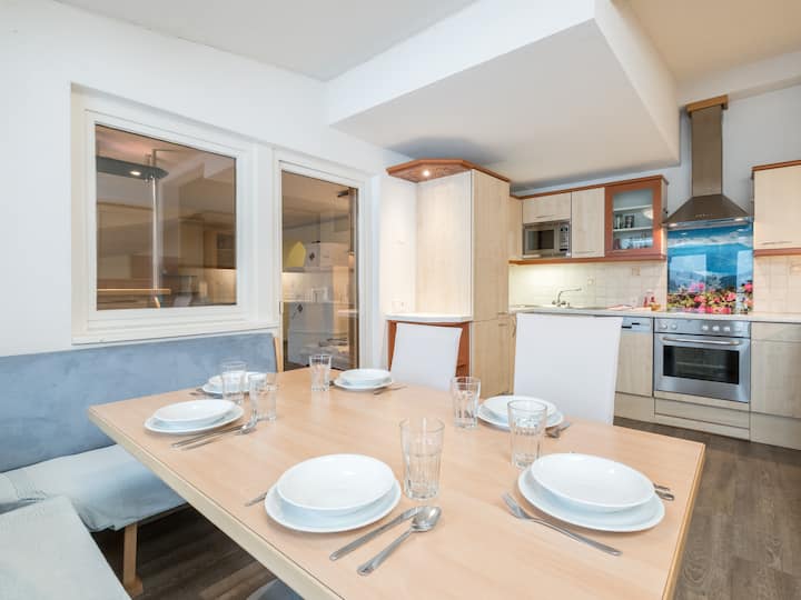 Appartement Spacieux Avec Balcon - Zell am See