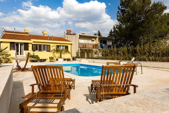 Holiday Home Punat Oasis With Breathtaking Sunset - Punat