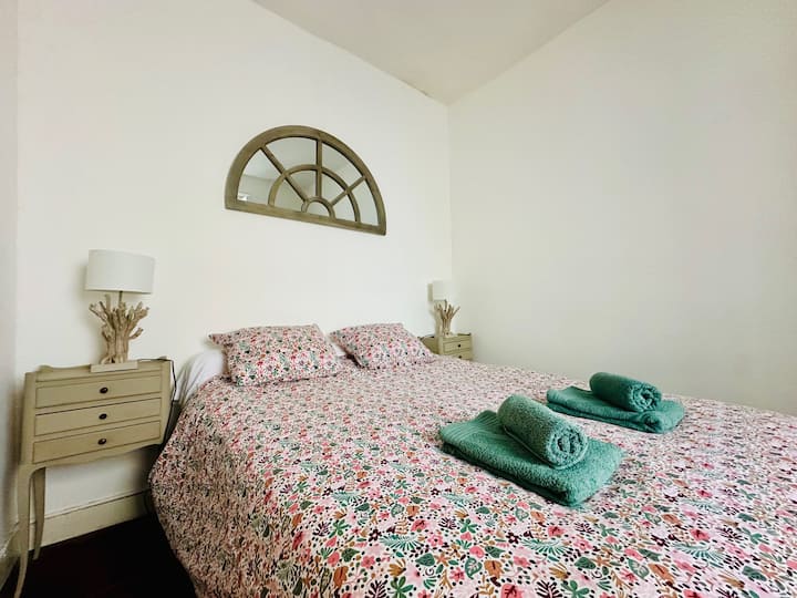 Maison Coeur De Ville Les Sables D'olonne 5 Person - Les Sables-d'Olonne