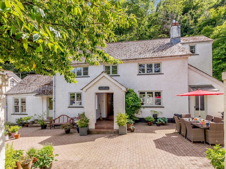 4 Bed In Abergavenny (Bn243) - 阿伯加文尼