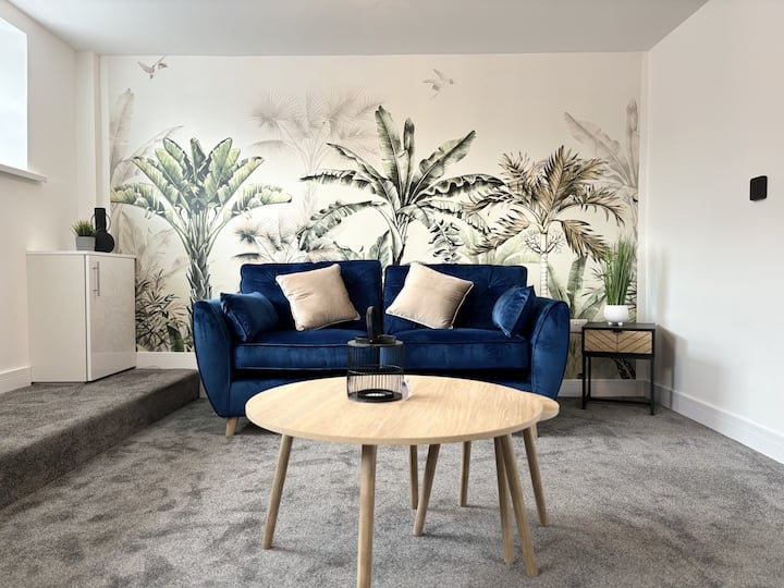 Luxury Apartment In Perfect Lake District Location - South Lakes Safari Zoo