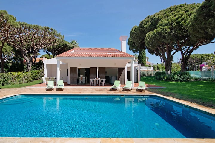 Villa Lynn - Quadradinhos - Quarteira