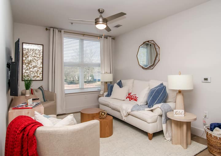 Centre Court At 514 By Apex Short Term&nbsp;Stays - Oxford, MS