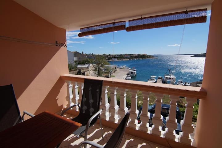 Olive House - Apartment 9 - Pag