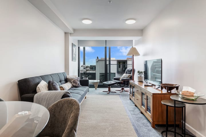 Cosy 2brm Cbd Apartment - Auckland