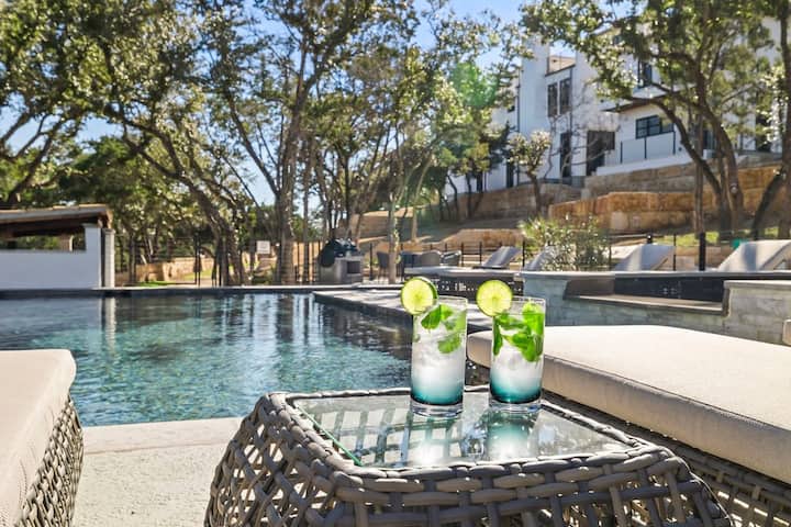 Villa 1 | 2br | Firepit | Pool | Hot Tub | Yoga - Lakeway, TX