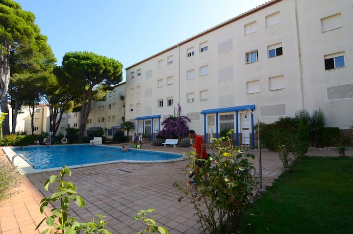 Magda Park J 2 B - La Escala