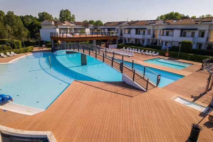 Appartement éLégant En Bord De Piscine Avec Jardin - Bibione