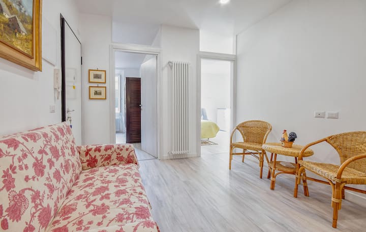 3 Bedroom Amazing Apartment In Savona - Savona
