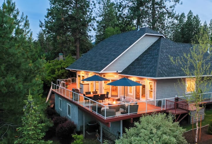 Riverside Harbor House | Luxury Riverfront | Dock - Post Falls, ID