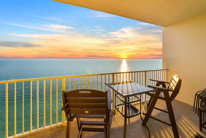 Tidewater Resort-3 Pools, Gym, Incredible Views! - Panama City Beach, FL