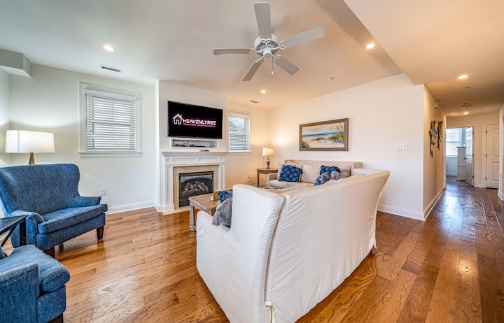 5-bed Condo, Heart Of Ocnj, 2 Blocks From Beach! - Sea Isle City, NJ