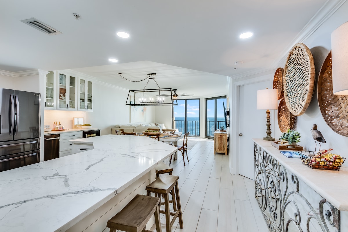 Phoenix X 1403 Beachfront + Walk to Flora-Bama - Condominiums for Rent ...