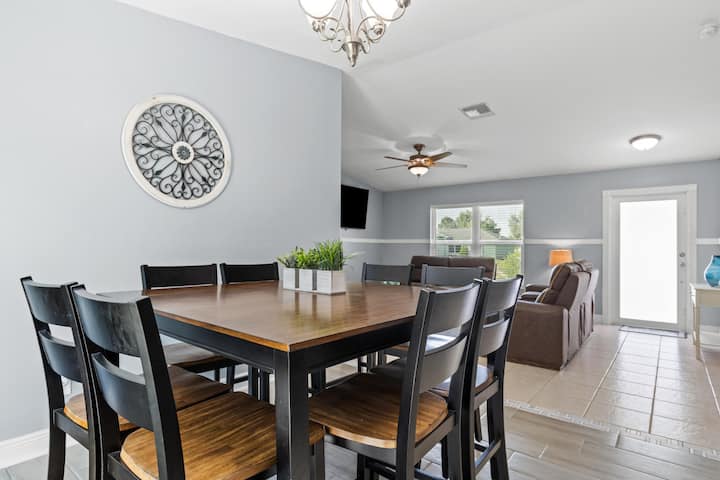 Villa Varges - Be Our Guest! - Lehigh Acres