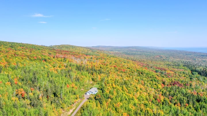 Mountain Top On Lutsen Mountains In Lutsen, Mn - Lutsen, MN