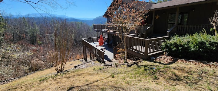 Mountain Views-theatre, Hot Tub-8 Min To The Strip - Pigeon Forge, TN