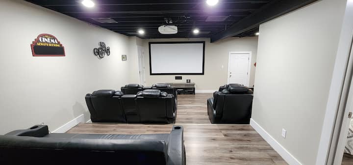 Game Room/theater 15 Min To The Island & Tanger - Sevierville, TN