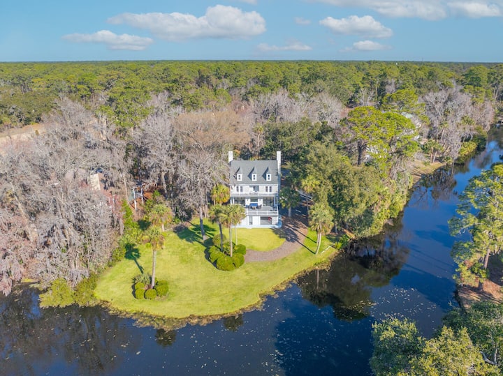 Shipyard Bliss | Lagoon Views | Walk To Beach - Hilton Head Island, SC