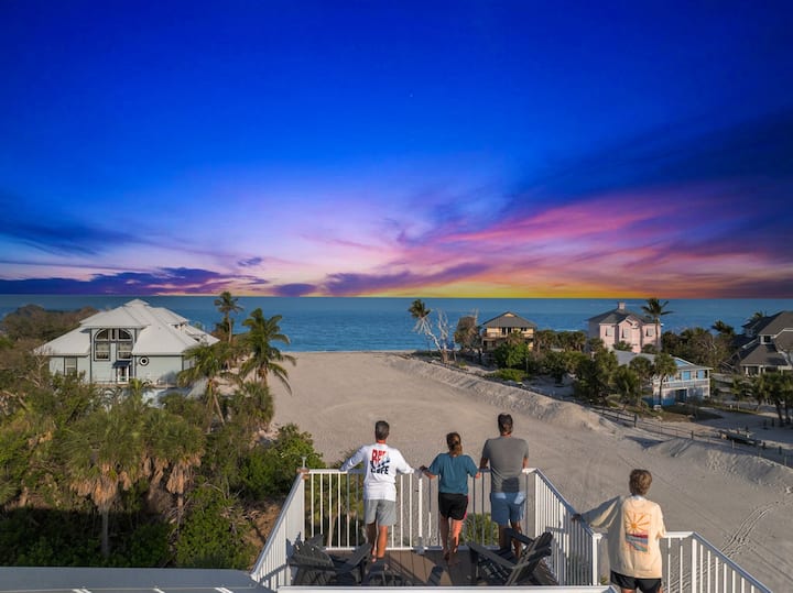 New! Gulf Sunset View, Heated Pool, Steps To Beach - North Captiva Island, FL