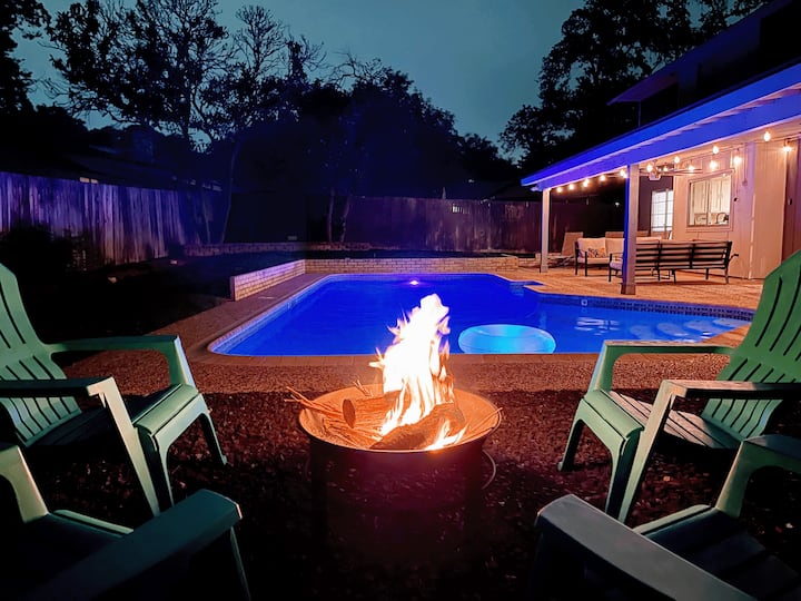 Airport 10mins • Pool • Ping-pong • King Beds - Hill Country Village, TX
