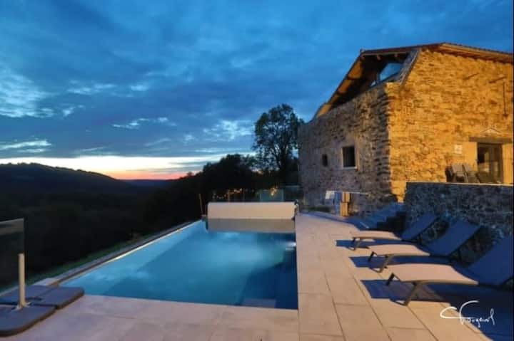 Aubié Superbe Propriété Pour 18  Avec Piscine - Lac du Tolerme