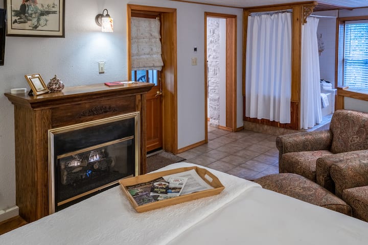 Double-salle De Bain Et Douche-standard-vue Sur Mo - Eureka Springs, AR
