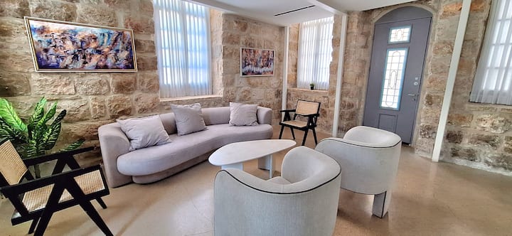 Luxury Villa 3bdr • Pool & Parking • Haneviim 22 - Jerusalem
