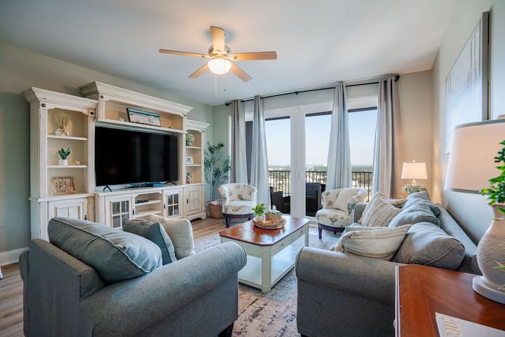 Whitesands Retreat Condo W/ Views + Activities - Panama City Beach, FL
