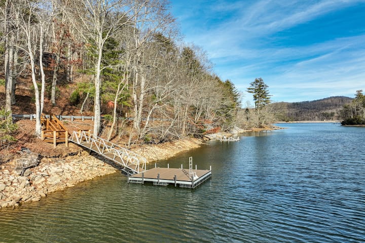 Lakeside Cashiers Cabin W/ Private Boat Dock! - Tuckasegee, NC