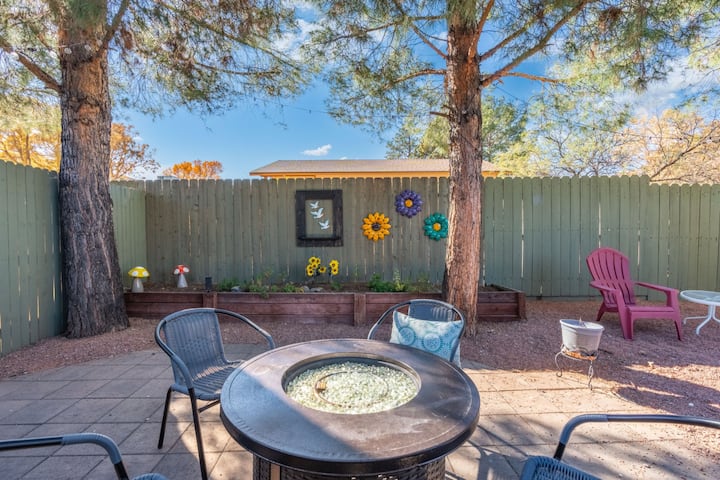 Hidden Courtyard - Cottonwood, AZ