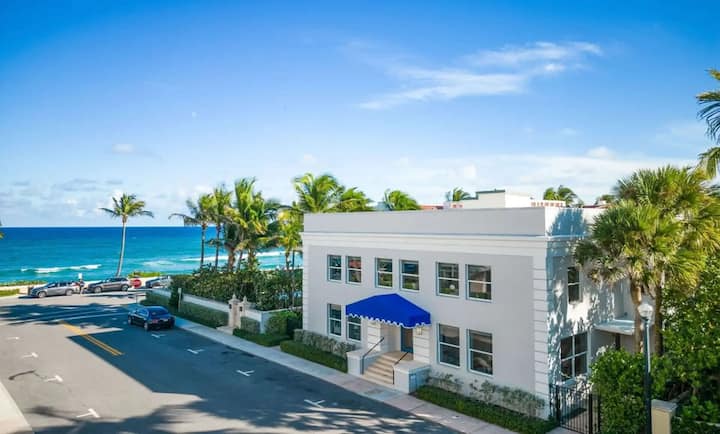 The Palm Beach House - Tropical - Palm Beach, FL