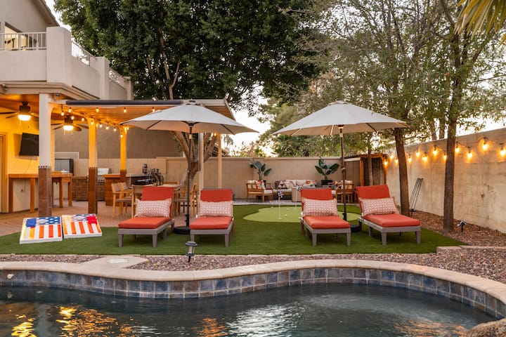 Family Poolside Fun, Golf & Games! - Gilbert, AZ