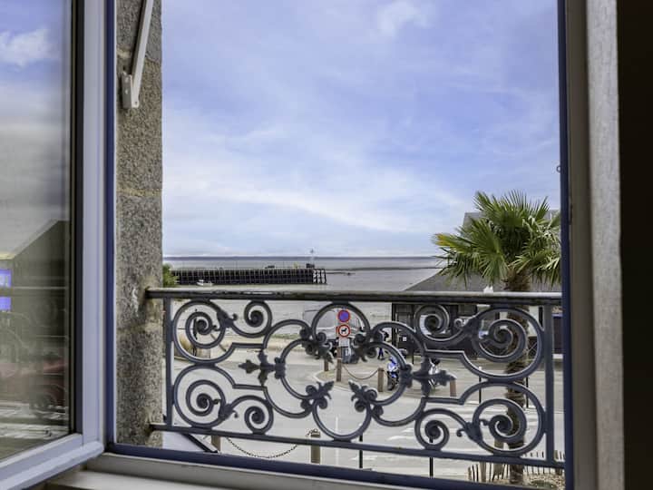 Les Bisquines De La Houle By Interhome - Saint-Coulomb