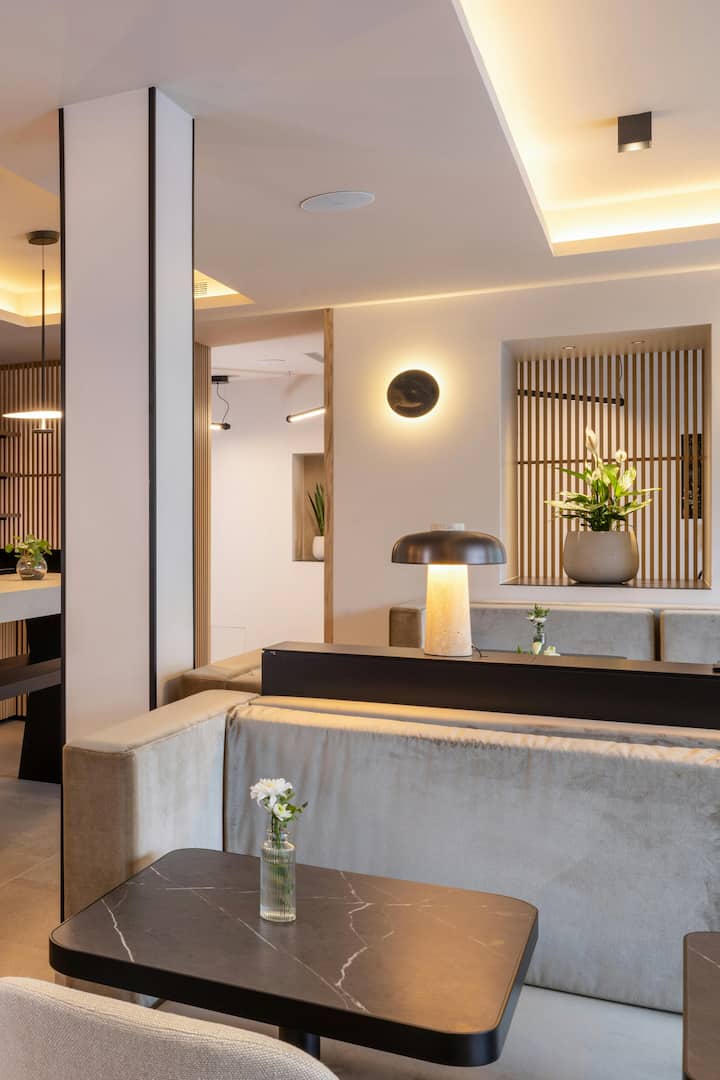 Chambre Standard Au Pied De La Gare De L'est - Paris