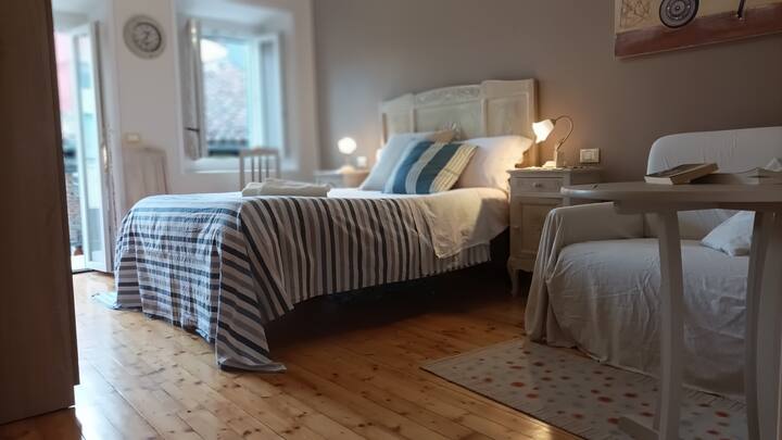 Quick Home - Casetta Blu - Biella