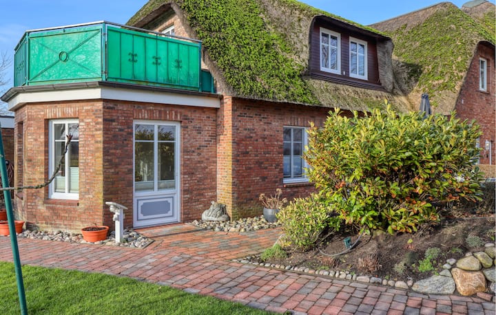 Beautiful Apartment In Neukirchen - Niebüll