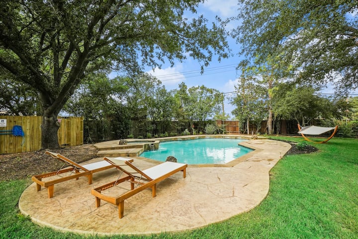 Tropical Pool Oasis - 5 Br, Foosbal, Cinema - 弗洛爾蒙特