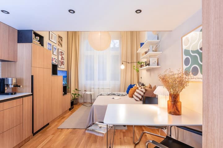 Turnkey | Two Level Charles Square Studio Ii - Praag