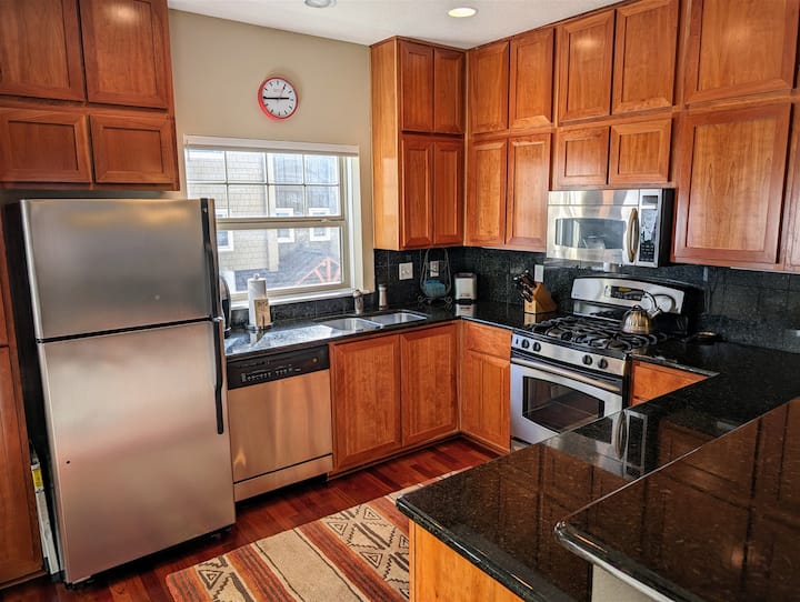 Chalet 66 At The Official Collins Lake Resort - Mount Hood, OR