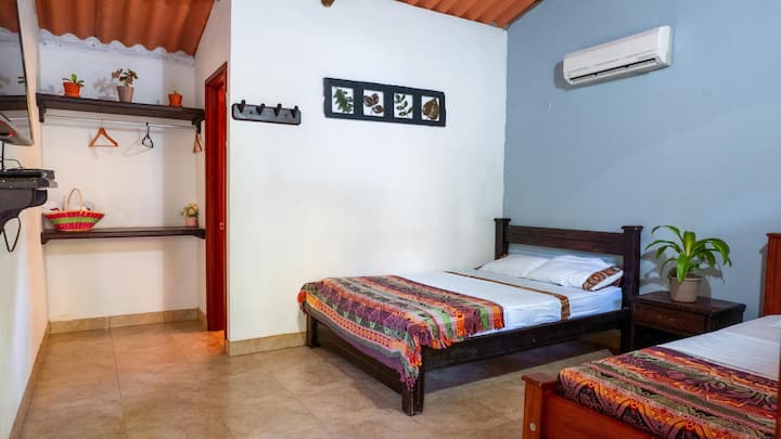 Cabaña A2 - Granada, Colombia